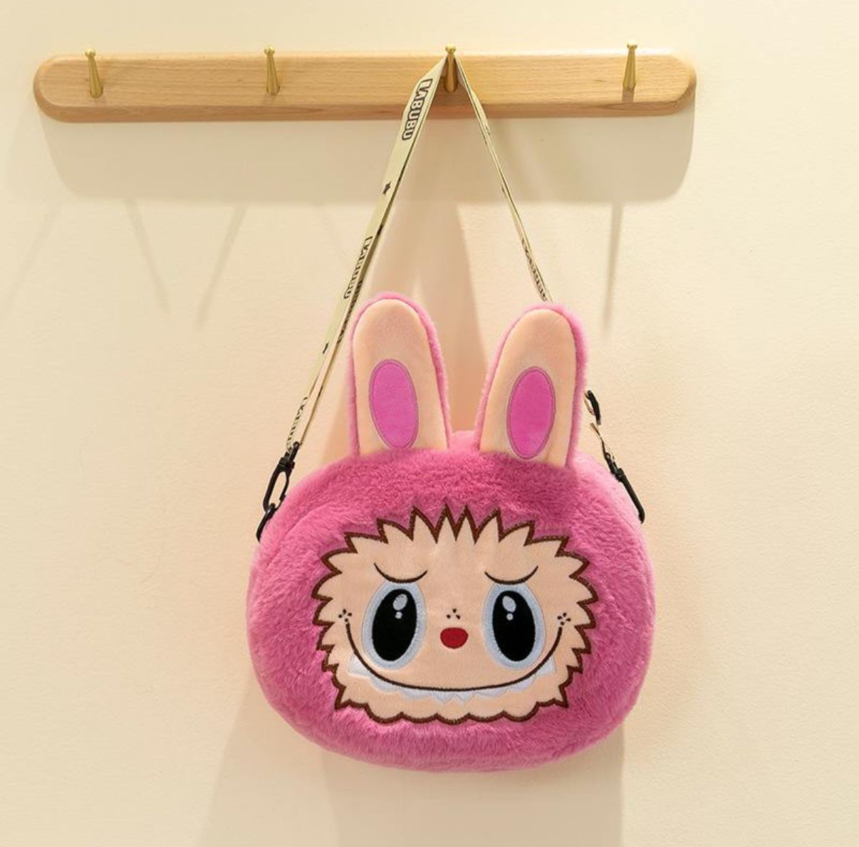 cartera labubu – amplitudmodulada